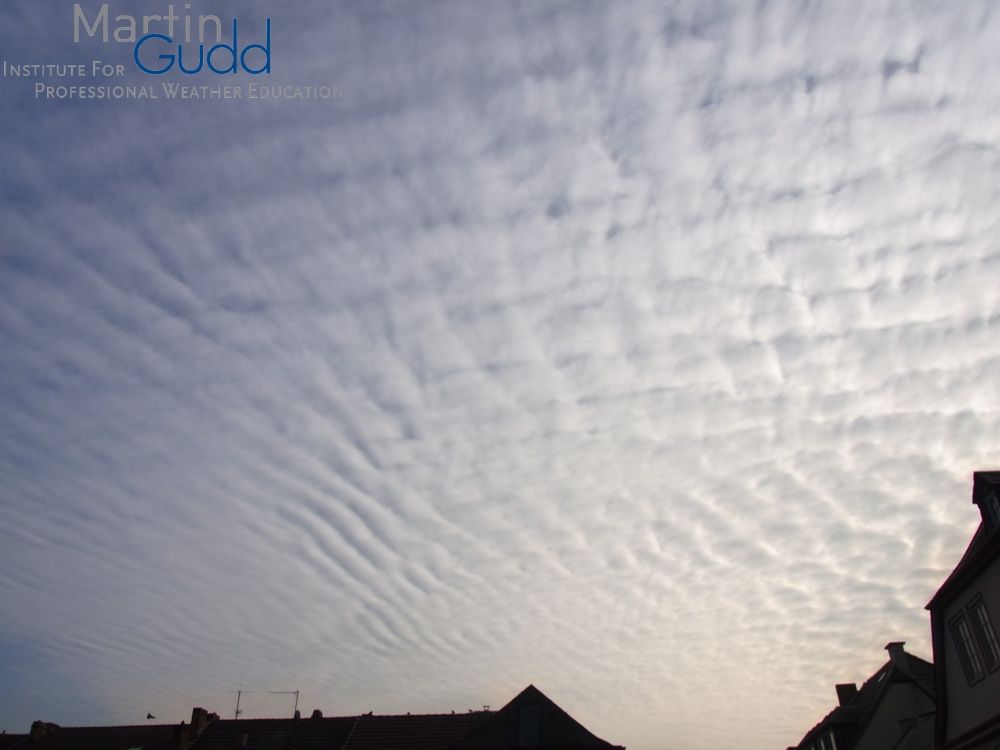 Altocumulus (Ac) - Institute for Professional Weather Education