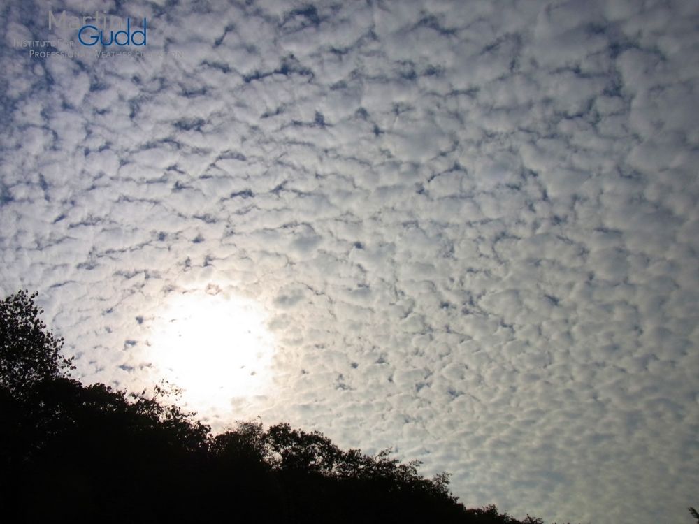 Altocumulus (Ac) - Institute for Professional Weather Education
