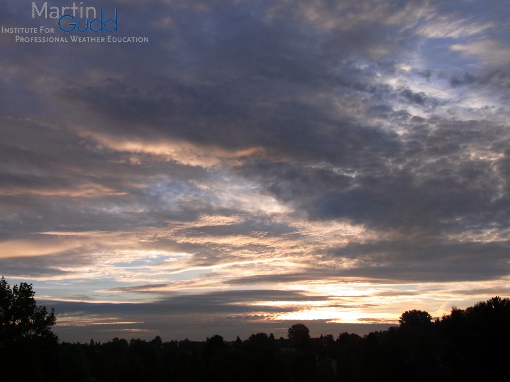 Altocumulus duplicatus (Ac du) - Institute for Professional Weather ...
