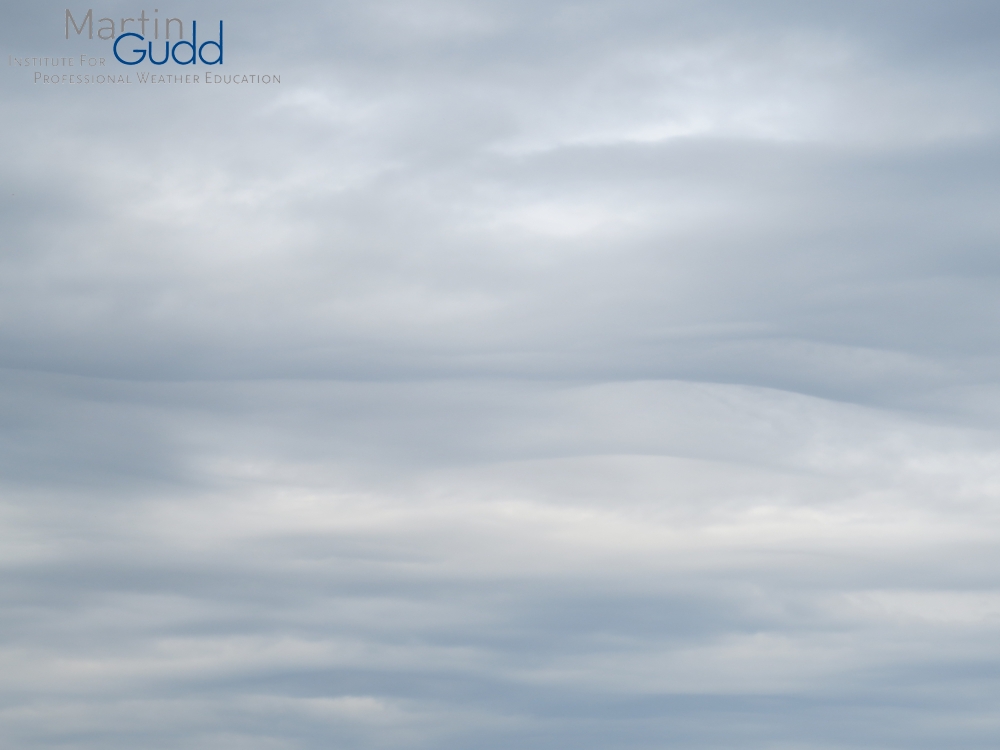Altocumulus asperitas (Ac asp) - Institute for Professional Weather ...