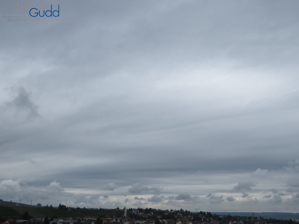 Altocumulus opacus (Ac op) - Institute for Professional Weather Education