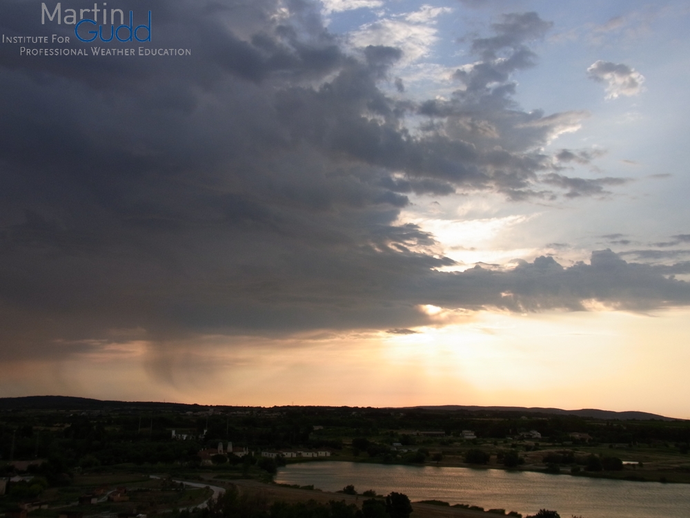 Altocumulus castellanus (Ac cas) - Institute for Professional Weather ...